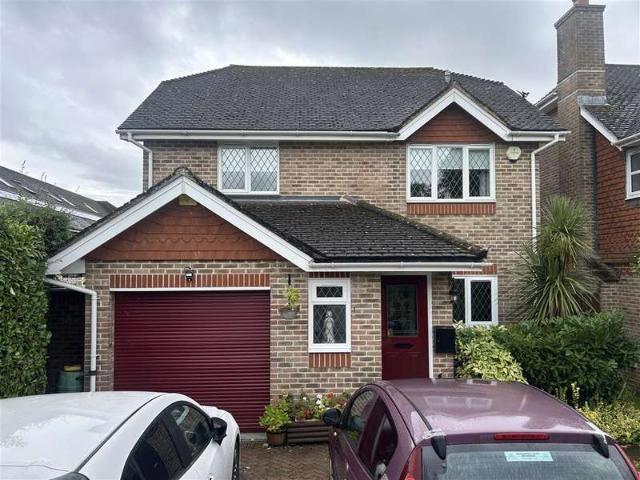 3 Bedroom Detached House