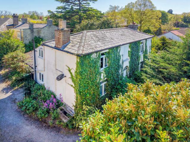 3 Bedroom Detached House