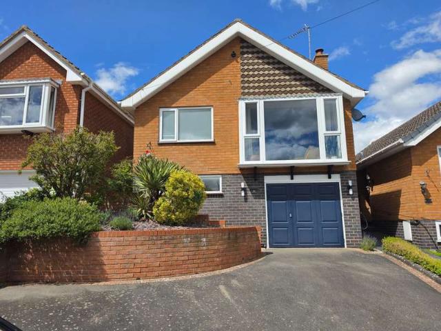 3 Bedroom Detached House