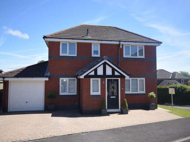 3 Bedroom Detached House