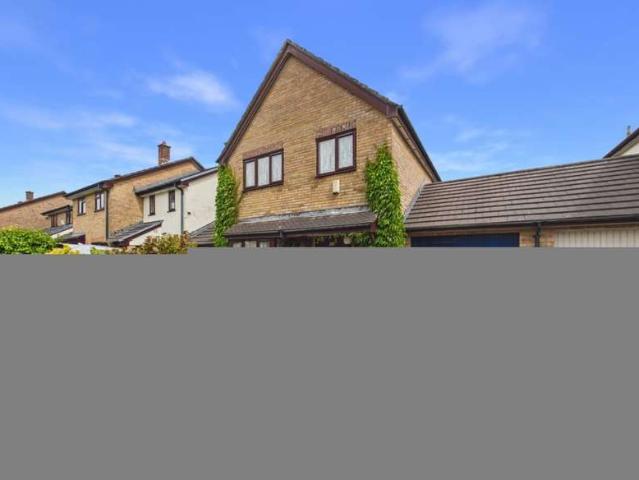 3 Bedroom Detached House