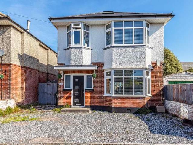3 Bedroom Detached House