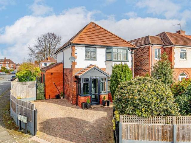 3 Bedroom Detached House