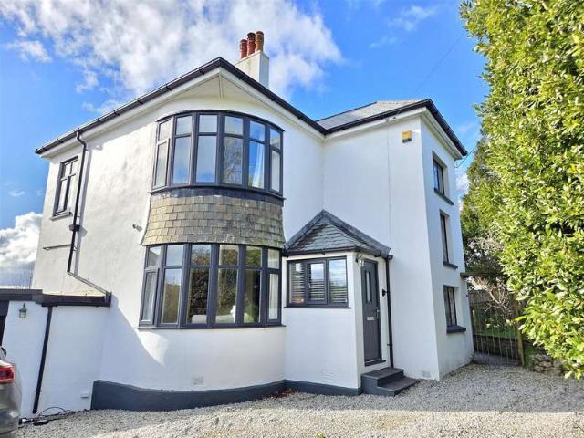 3 Bedroom Detached House