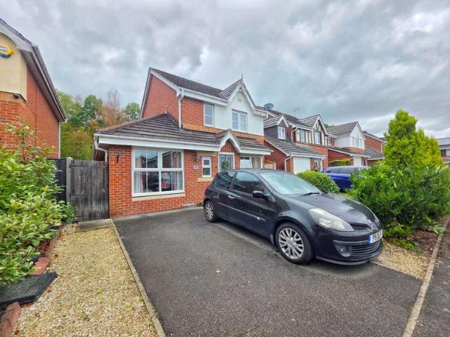 3 Bedroom Detached House