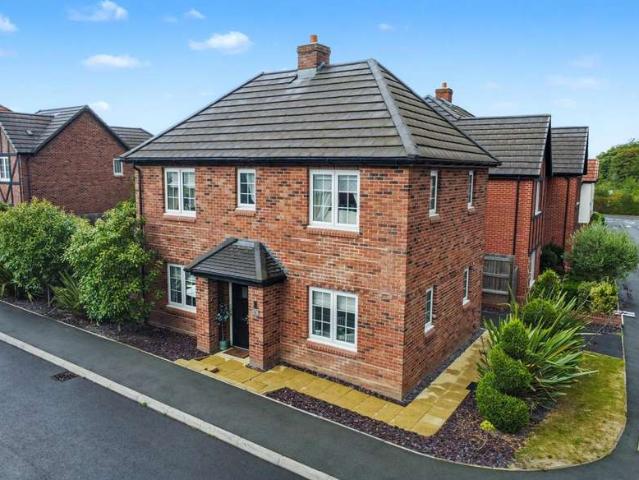 3 Bedroom Detached House