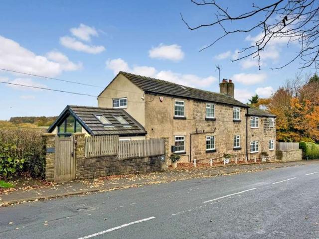 3 Bedroom Detached House