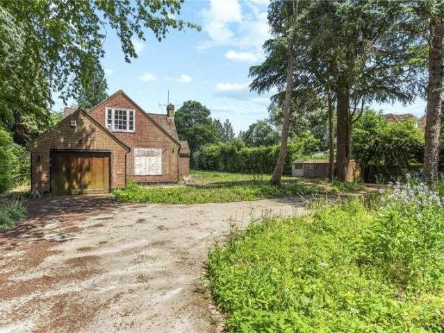 3 Bedroom Detached House
