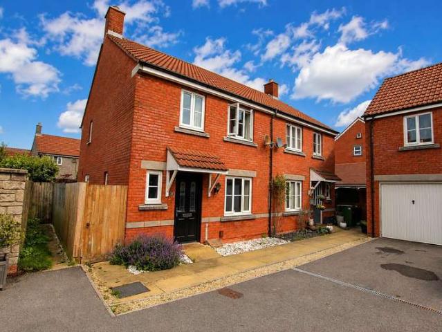 3 Bedroom Detached House