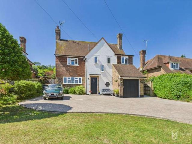 3 Bedroom Detached House