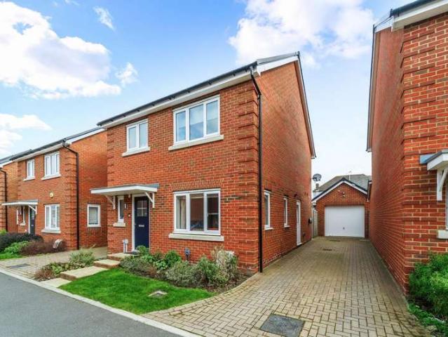 3 Bedroom Detached House