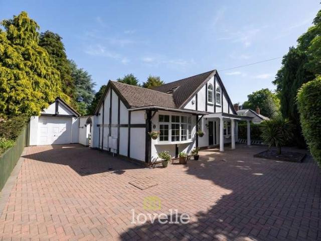 3 Bedroom Detached House