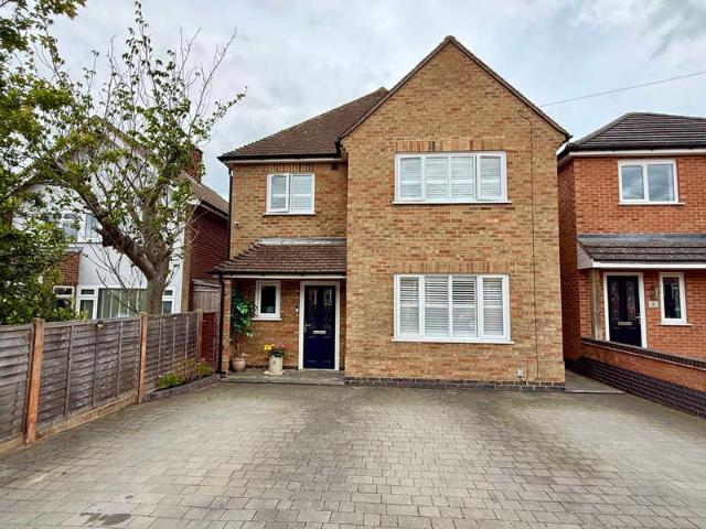 3 Bedroom Detached House