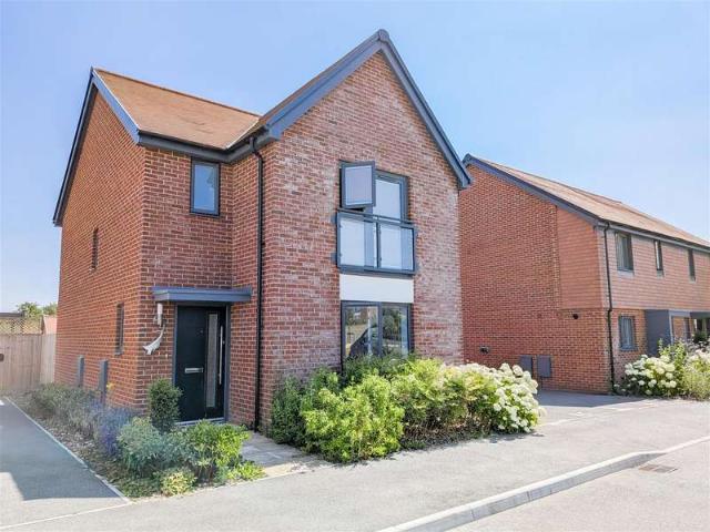 3 Bedroom Detached House