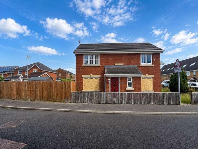 3 Bedroom Detached House