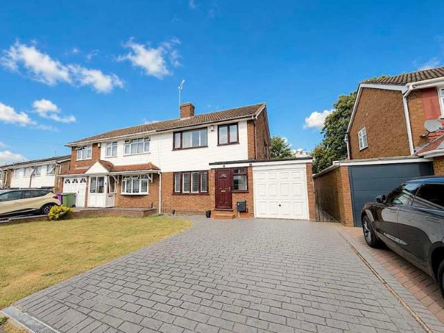 3 Bedroom Detached House