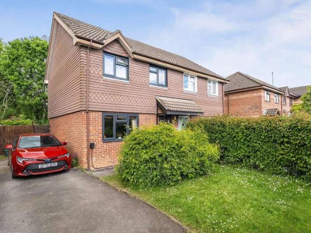 3 Bedroom Detached House