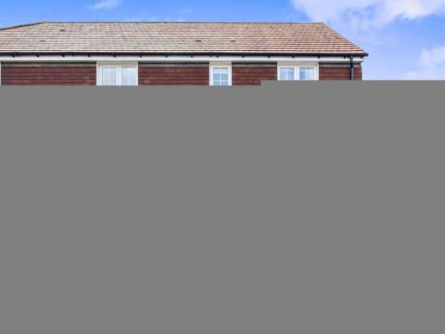 3 Bedroom Detached House