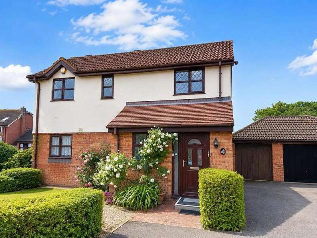 3 Bedroom Detached House