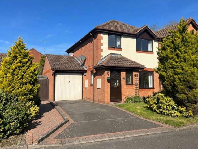 3 Bedroom Detached House