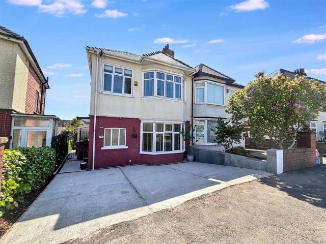 3 Bedroom Detached House