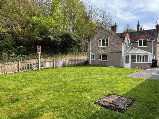 3 Bedroom Detached House