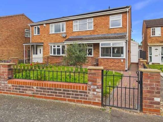 3 Bedroom Detached House