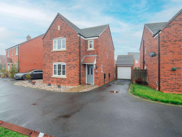 3 Bedroom Detached House