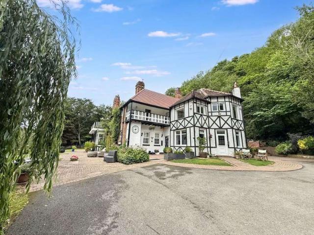 3 Bedroom Detached House