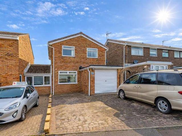 3 Bedroom Detached House