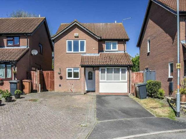 3 Bedroom Detached House