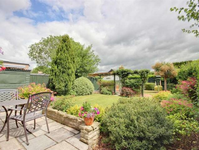 3 Bedroom Detached House