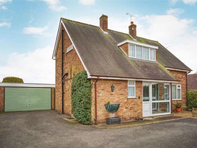 3 Bedroom Detached House