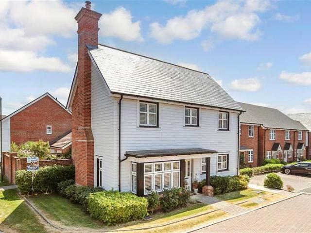 3 Bedroom Detached House