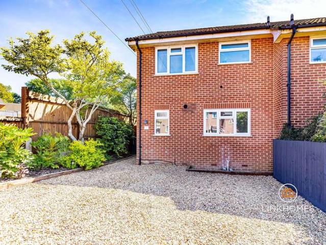 3 Bedroom Detached House