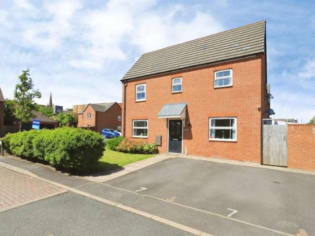 3 Bedroom Detached House