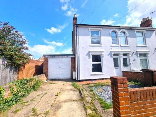 3 Bedroom Detached House