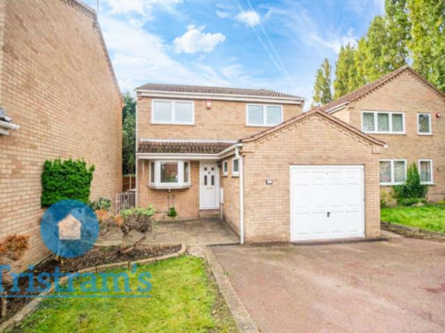3 Bedroom Detached House