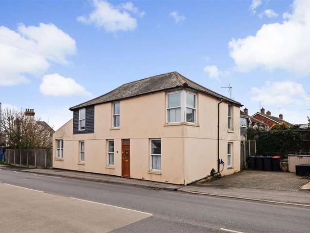 3 Bedroom Detached House