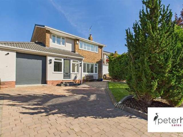 3 Bedroom Detached House