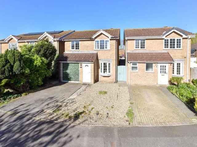 3 Bedroom Detached House