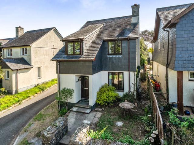 3 Bedroom Detached House
