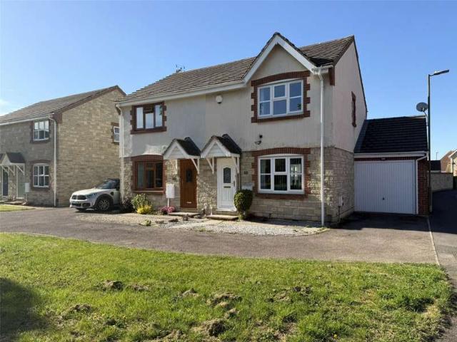 3 Bedroom Detached House