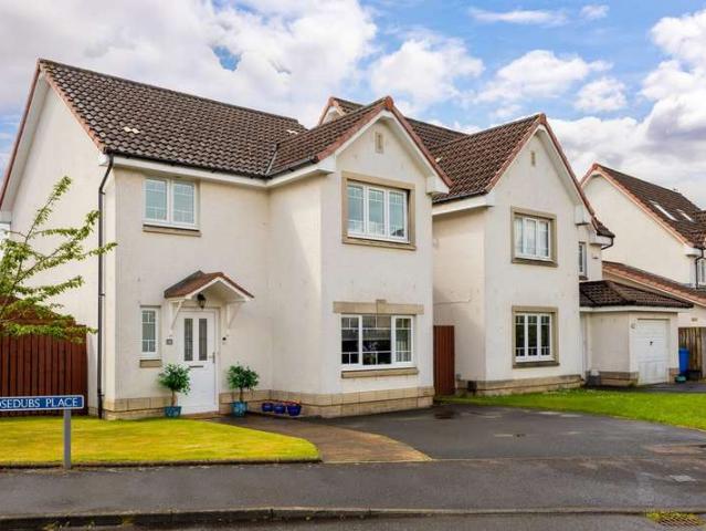 3 Bedroom Detached House