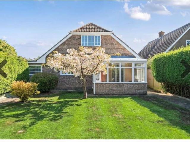3 Bedroom Detached House