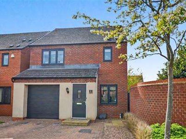 3 Bedroom Detached House