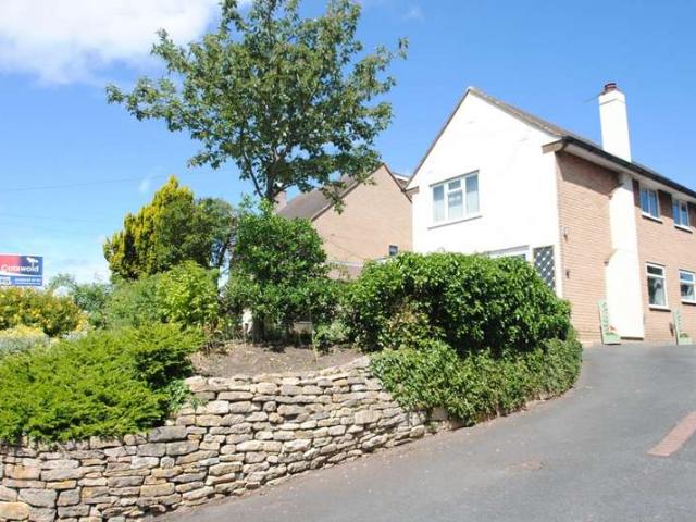 3 Bedroom Detached House