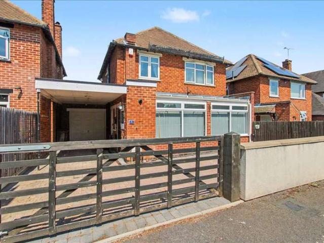 3 Bedroom Detached House