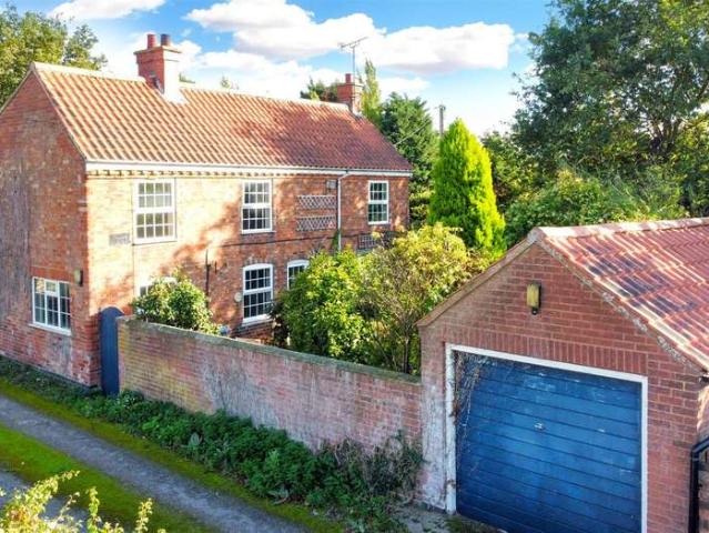 3 Bedroom Detached House