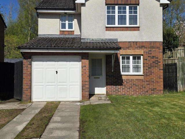 3 Bedroom Detached House